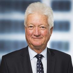 Peter Barnes | Charter Hall